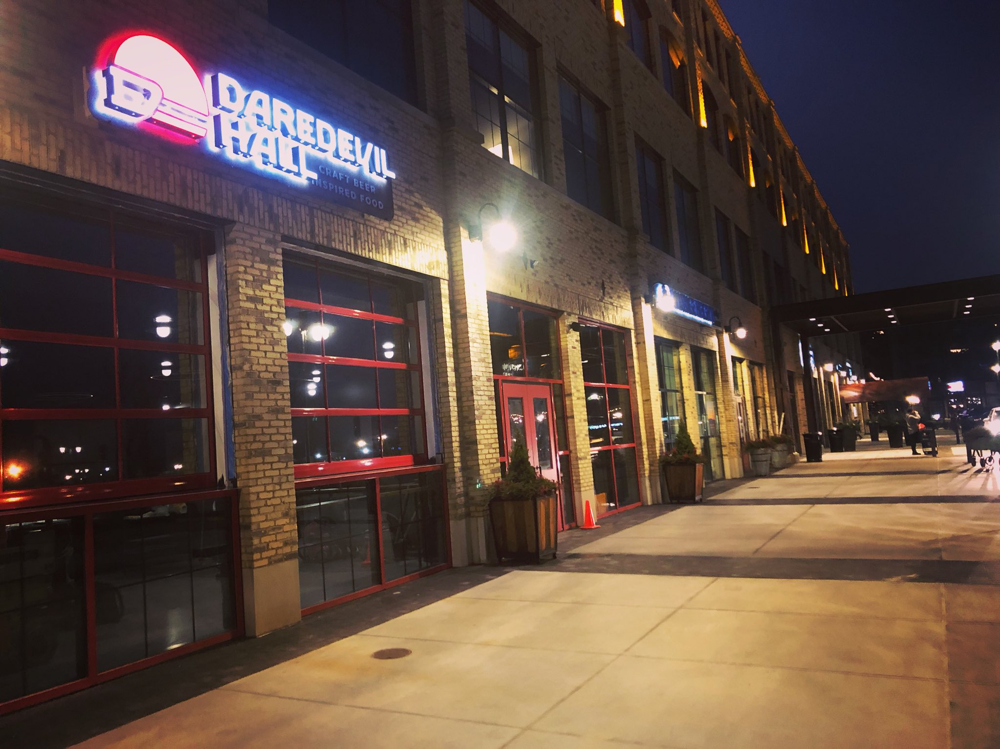 Daredevil Brewing | Tavern Pizza | Indy Lager | Lift Off IPA